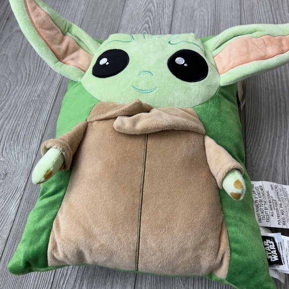 Star Wars | Toys | Star Wars The Mandalorian Baby Yoda Grogu 3d Snuggle ...